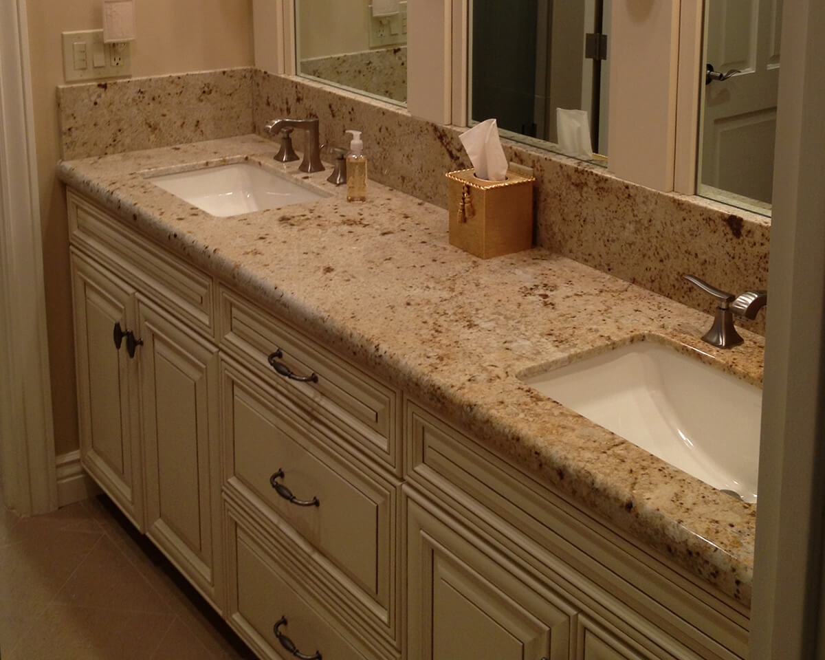 Bathroom Gallery | Creative Shades & Cabinetry