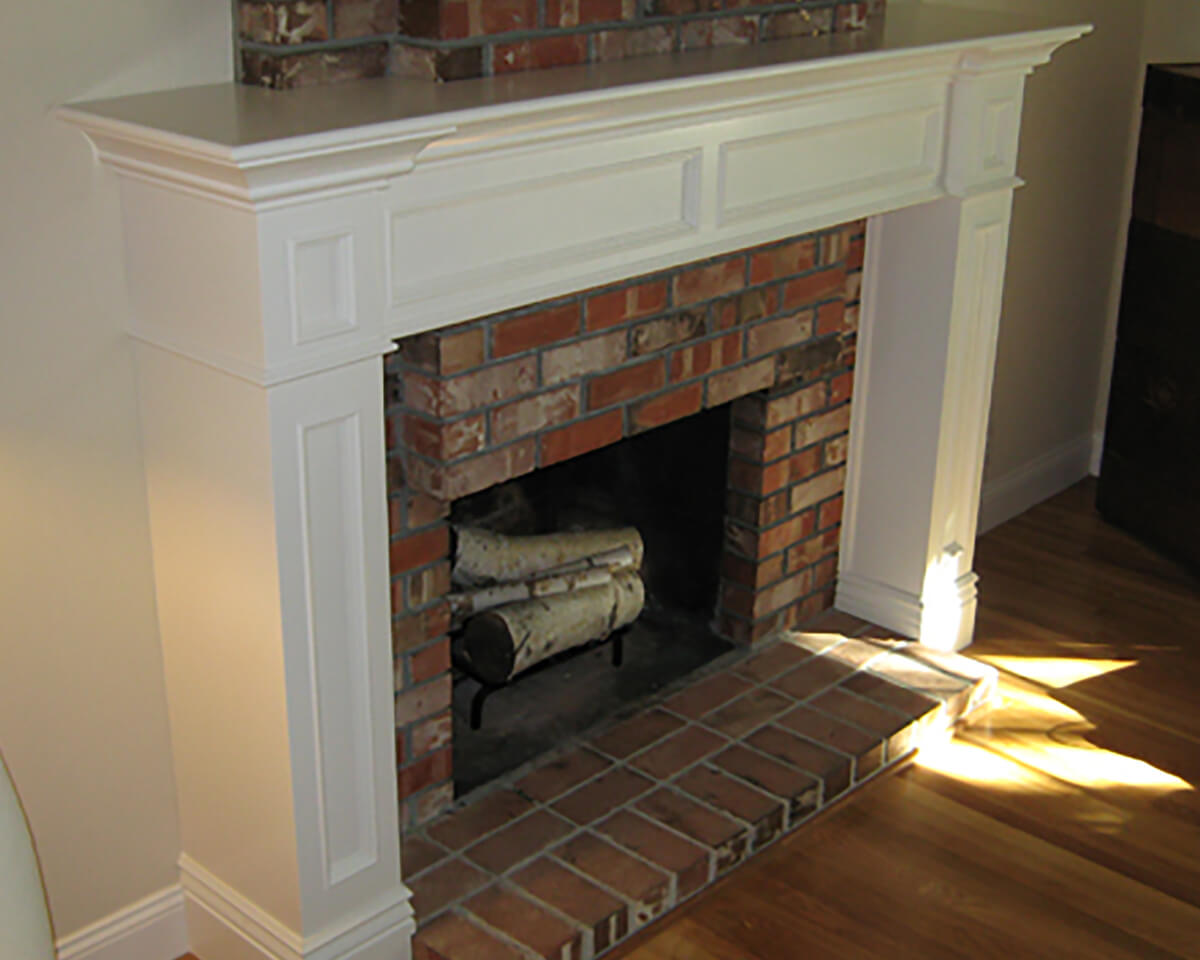 Mantles, Built-Ins & Other Gallery | Creative Shades & Cabinetry